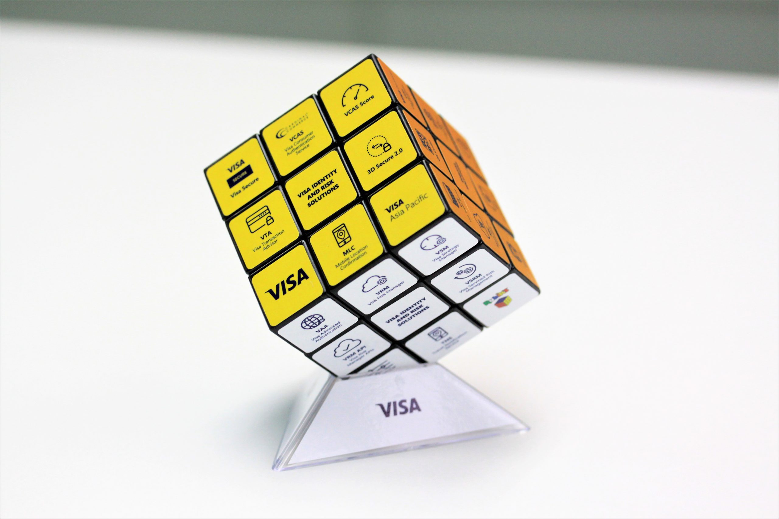 Visa - Portfolio for VIP clients - Rubik's for Brand Communication